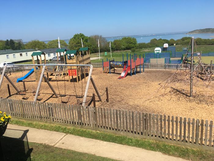 Double glazed and central heated caravan for hire at Thorness Bay ...