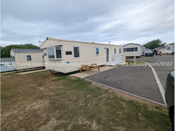 Welcome to our holiday home for hire, situated in the West Acres area ...